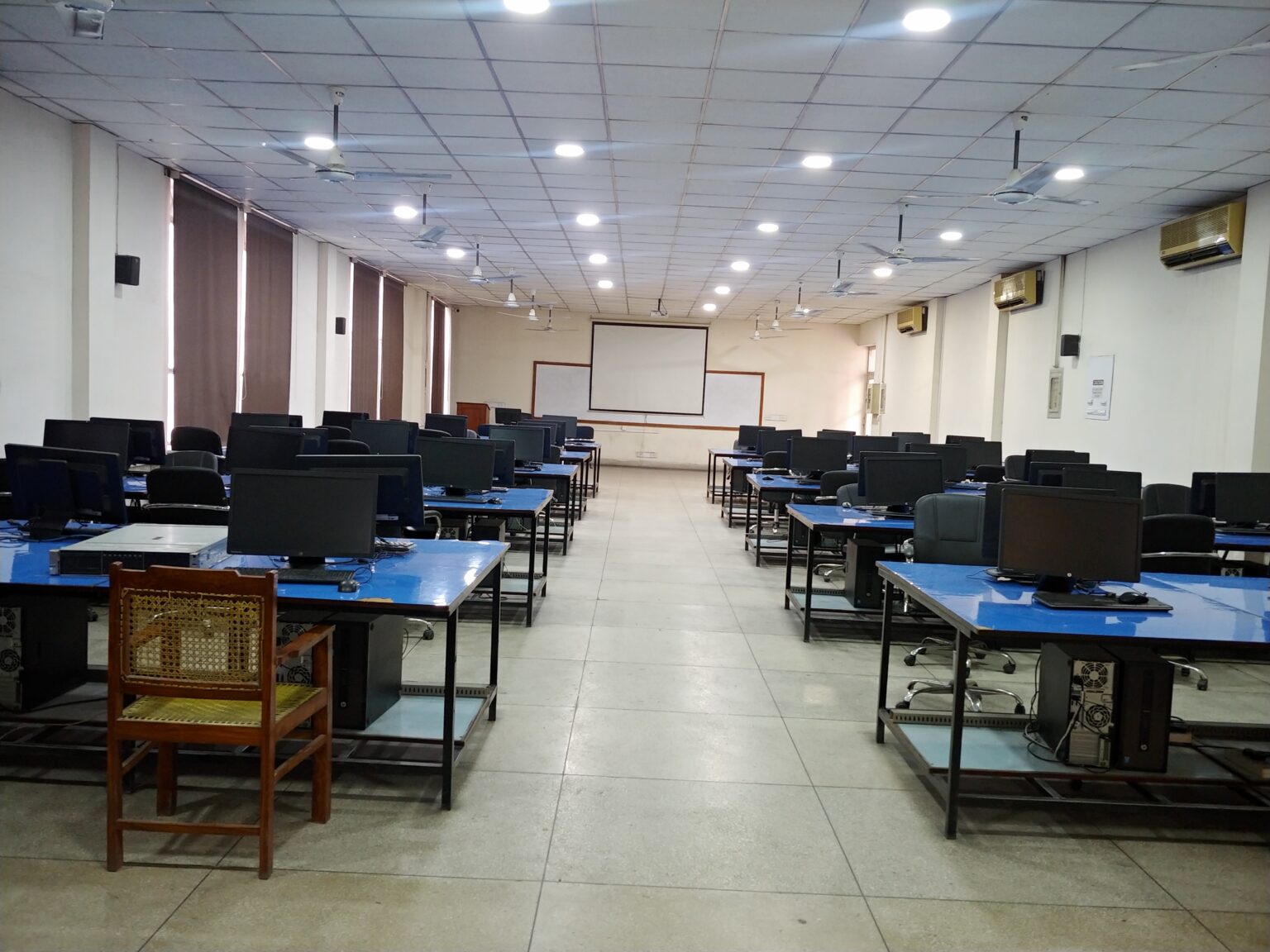 Computer Systems Laboratory – Department of Electrical Engineering